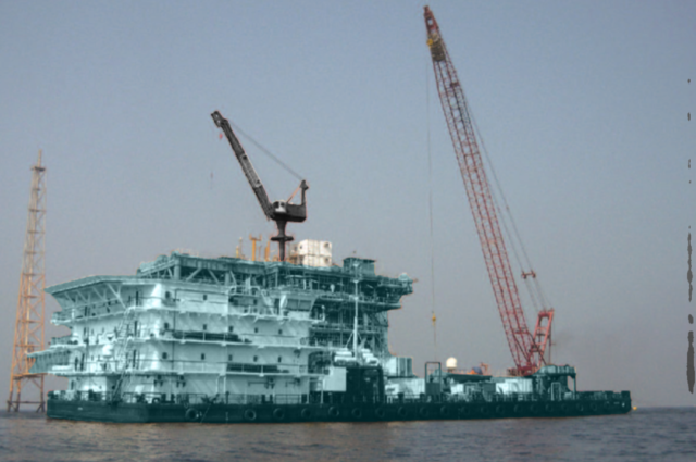 HOS#373 | 2008 | 364 PAX | Accommodation Crane Barge - For P&C Sale ...